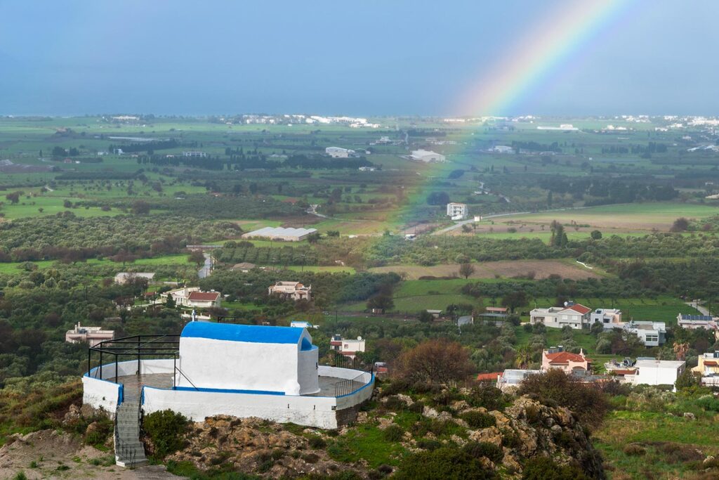 Καιρός στην Κω: Μηνιαίος Οδηγός για το Πότε να Επισκεφθείτε το Νησί